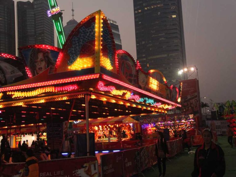 auto running rgb LED amusement light | led amusement lamp